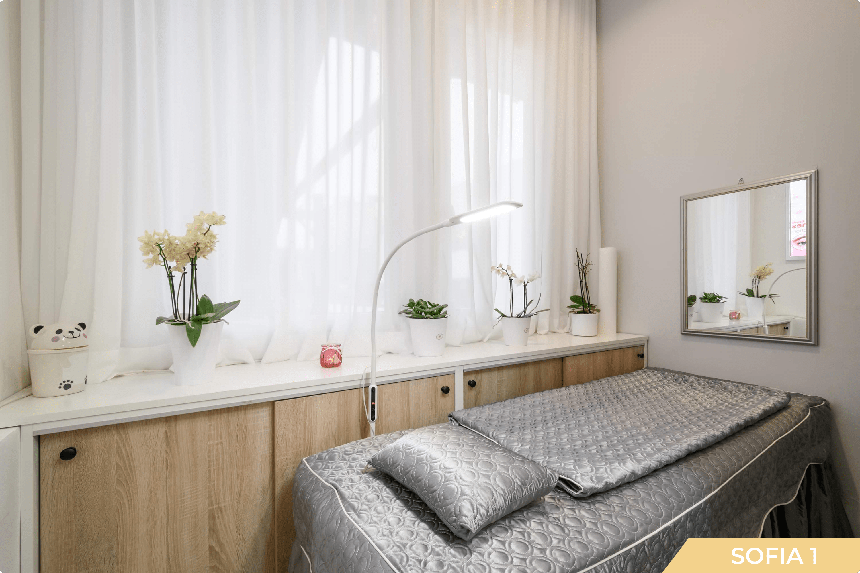 Sofia Salon Praha | Nehtové a Kadeřnické Studio u Metra Háje