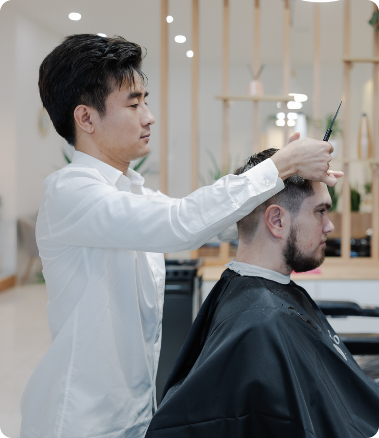 Sofia Salon Praha | Nehtové a Kadeřnické Studio u Metra Háje